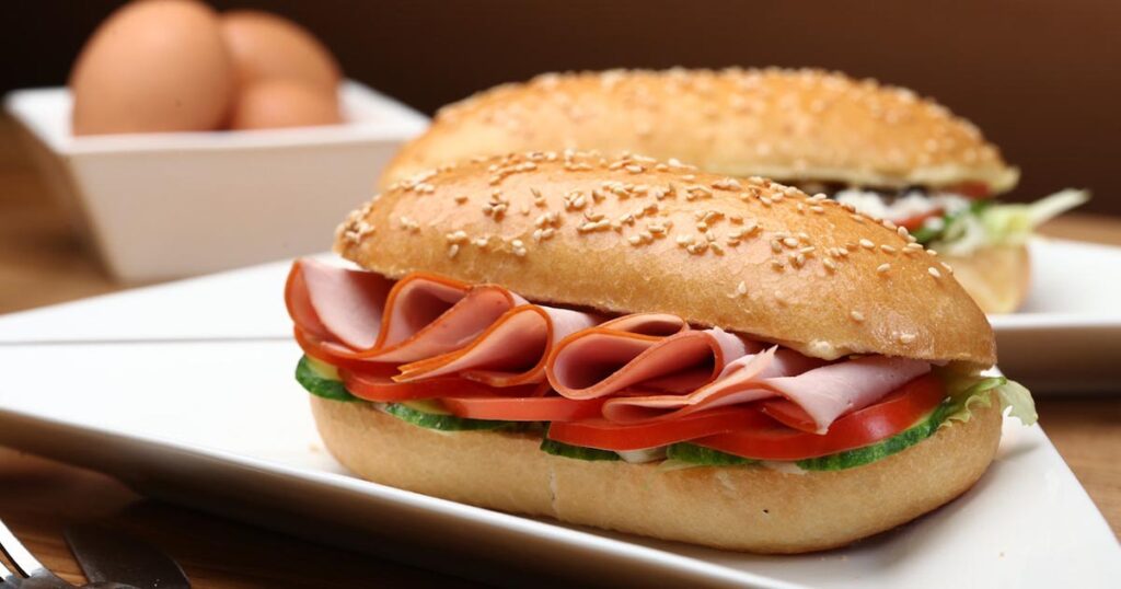 Top 10 Sandwich Franchises to Buy in 2022 - Franchise How