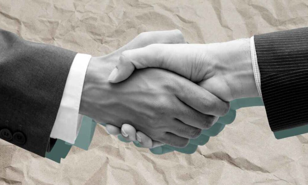 Should You Have a Franchise Business Partner? - Franchise How